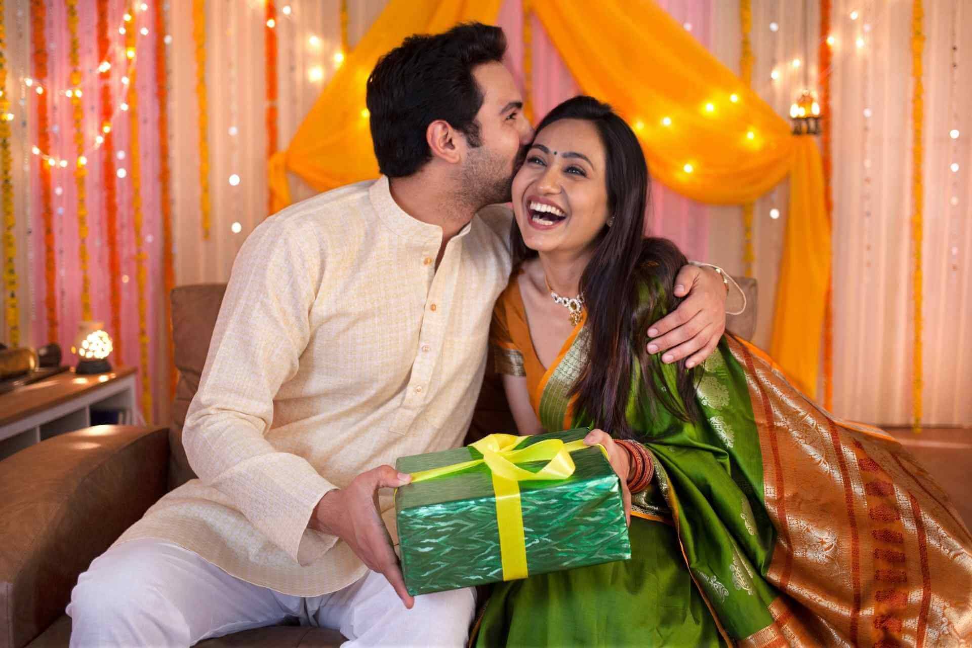 The Psychology of Gifting: Why Giving Feels So Good - Avvi Lifestyle